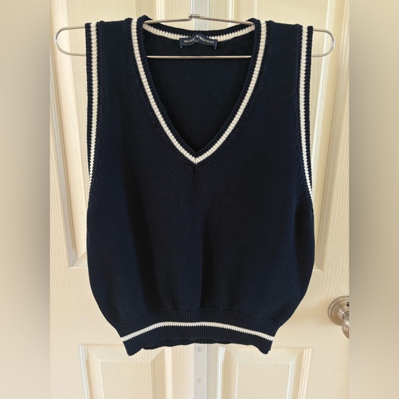 Brandy Melville | Sweaters | Brandy Melville Blue And White Sleeveless ...